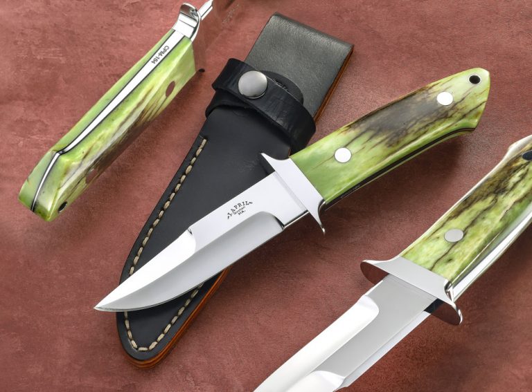 Gallery: Custom Bushcraft Knives - Knives Illustrated