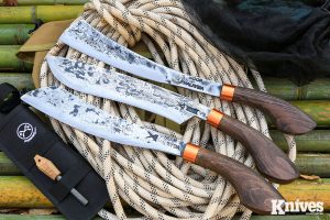 Bushcrafting with authentic Malaysian Parangs - Knives Illustrated