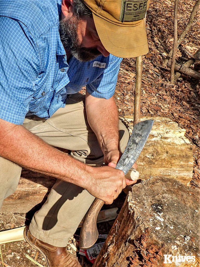 Bushcrafting with authentic Malaysian Parangs - Knives Illustrated