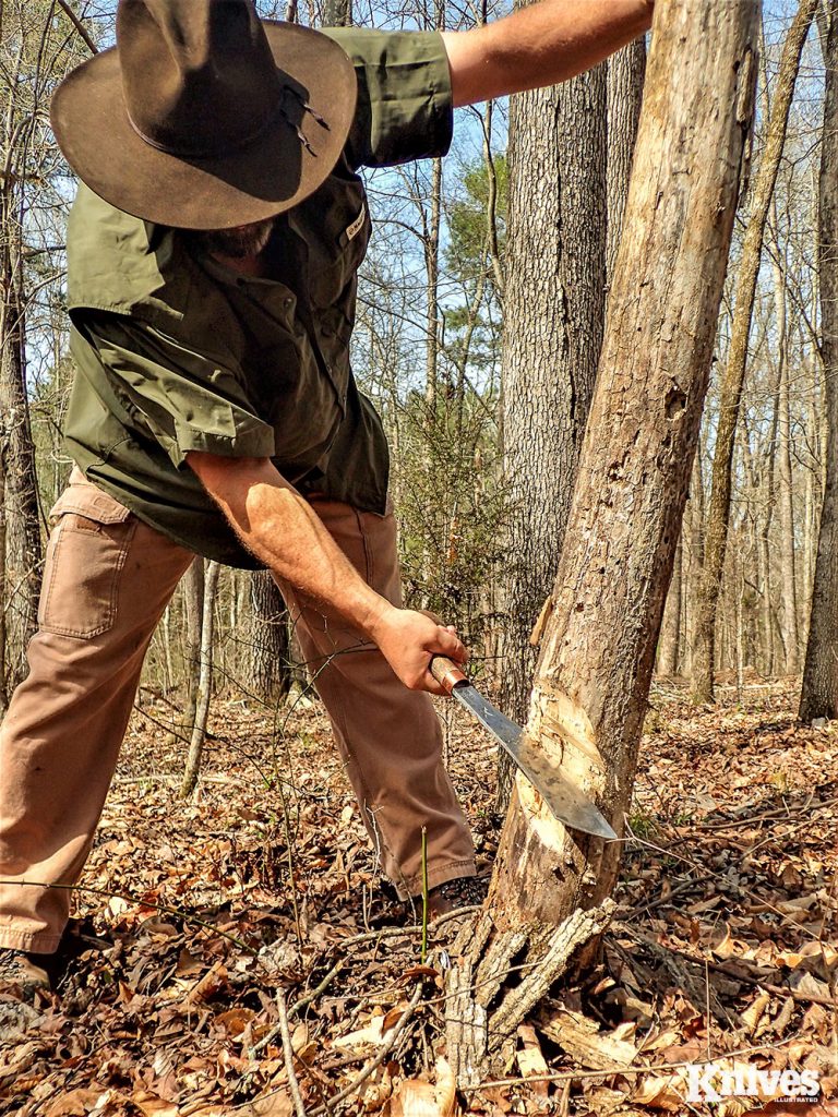Bushcrafting with authentic Malaysian Parangs - Knives Illustrated