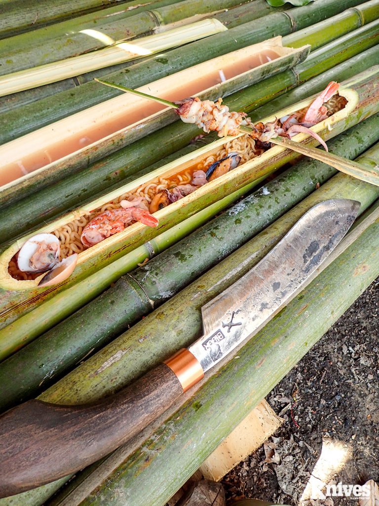 Bushcrafting with authentic Malaysian Parangs - Knives Illustrated