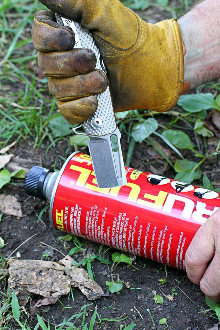 THE BILLY WAUGH DEMO KNIFE - Knives Illustrated