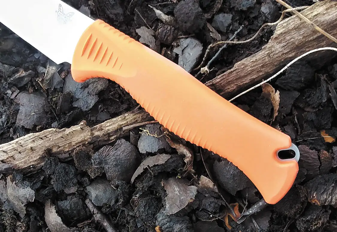 GET A HANDLE ON IT - Knives Illustrated